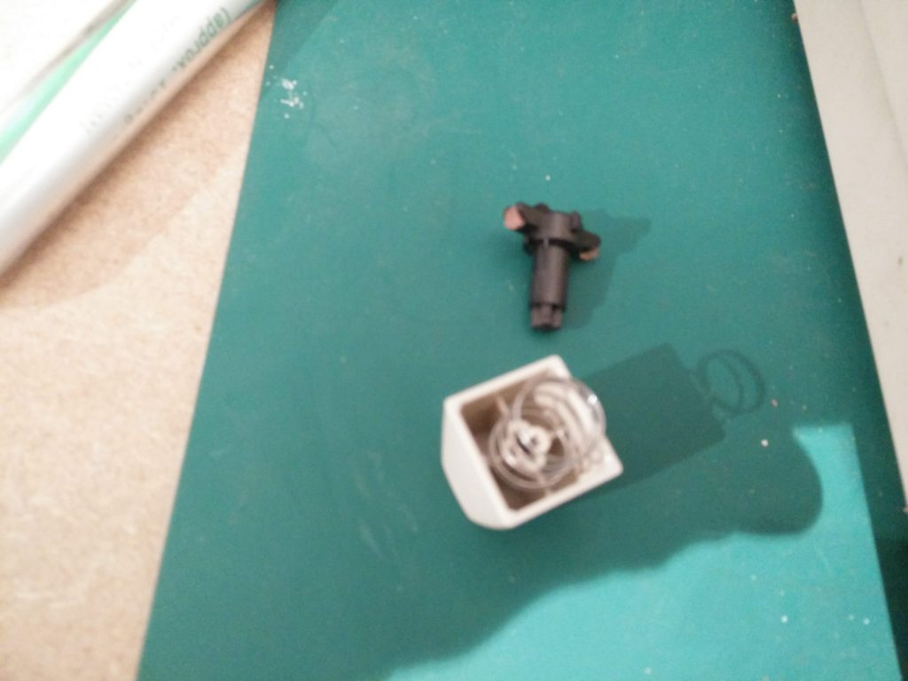 Commodore 64C Keyboard repair - RetroNerd