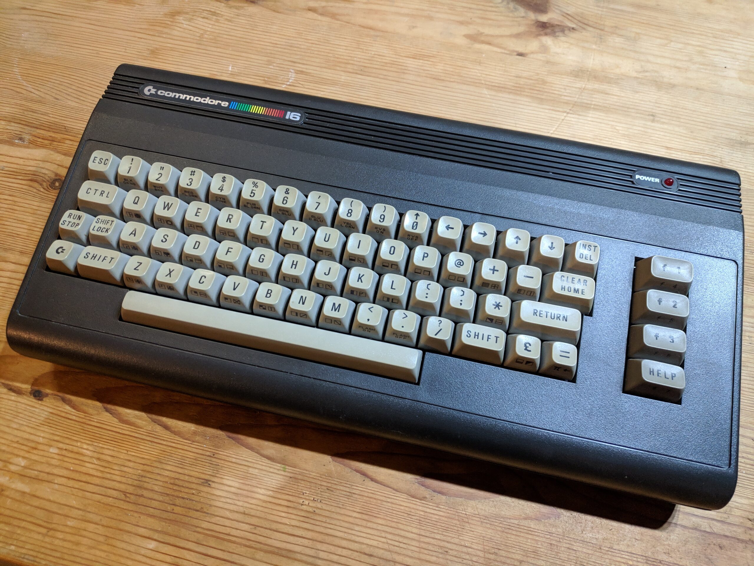 Commodore 16 repair - RetroNerd RetroNerd