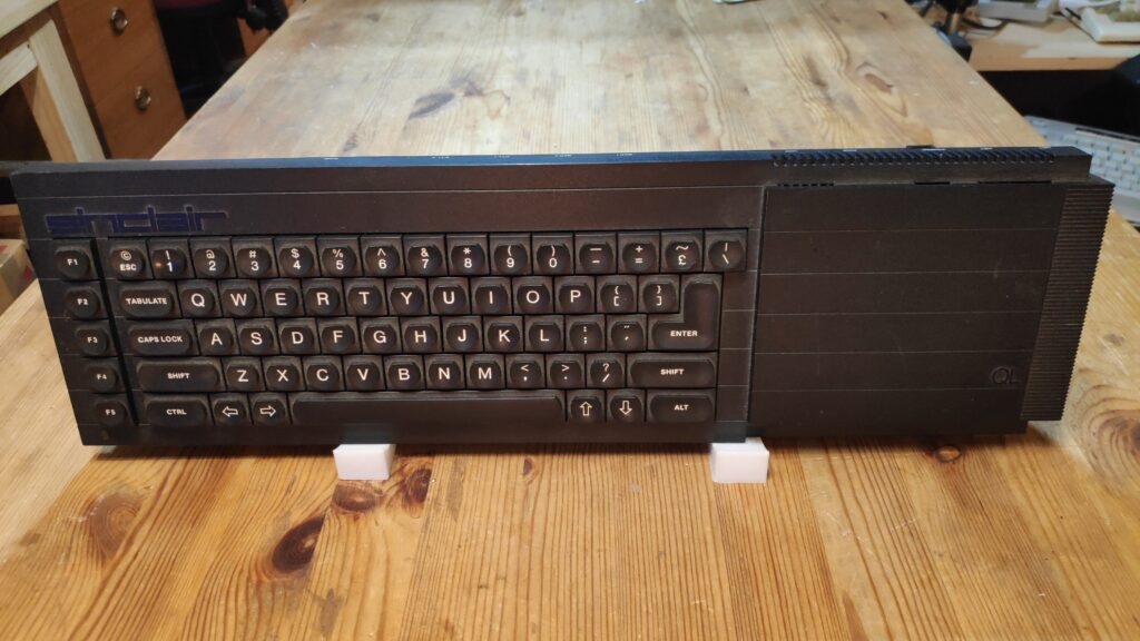 Retro Computer Display Stand - RetroNerd RetroNerd