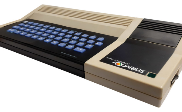 Amstrad CPC 464 with Original Monitor & Joystick - RetroNerd RetroNerd