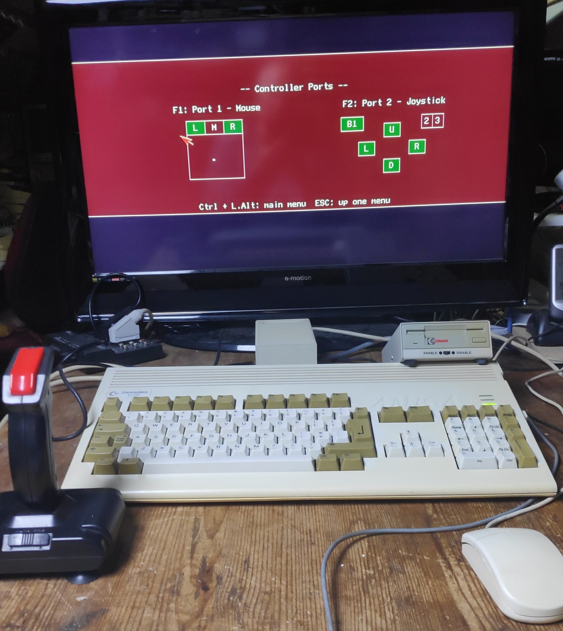 Amiga 1200 Fully Working Boxed HD Joystick Disks - RetroNerd