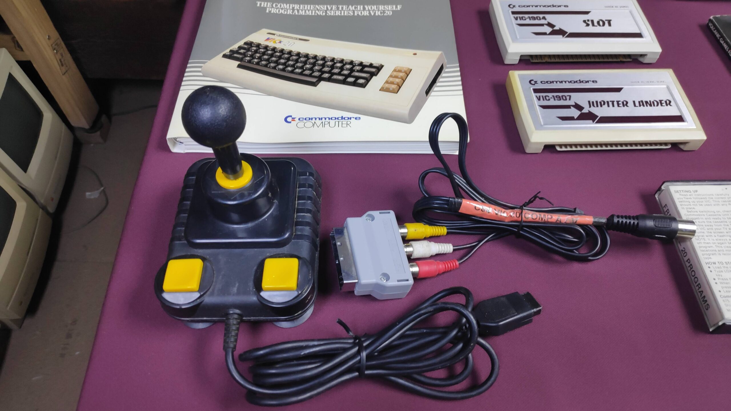 Commodore Vic 20 Ram Rom Exp Games Joystick - RetroNerd